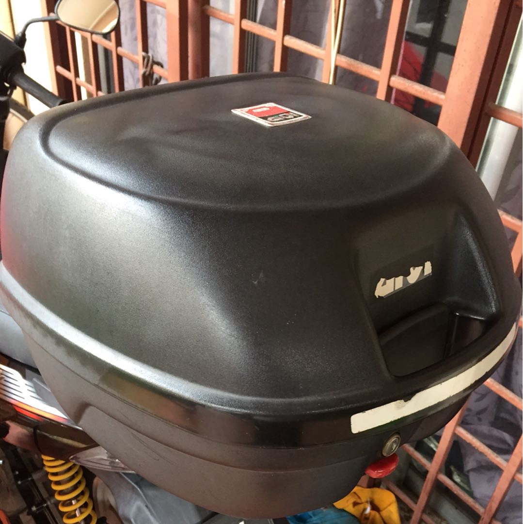 Givi Box, Motorbikes on Carousell