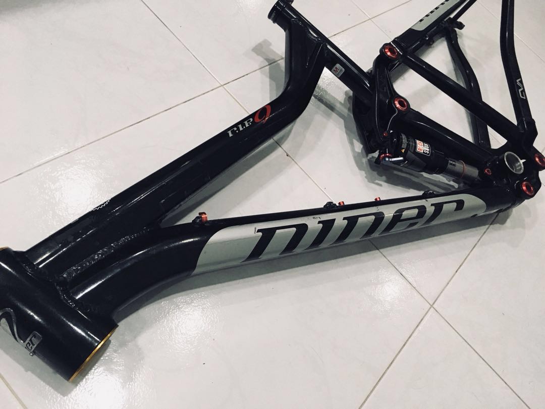 Niner RIP frame (M) full suspension, Sports Equipment, Bicycles & Parts ...