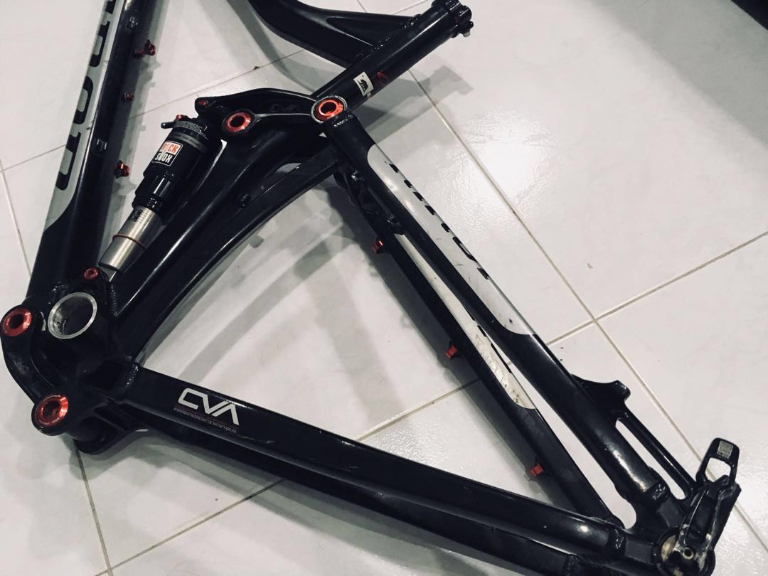 Niner RIP frame (M) full suspension, Sports Equipment, Bicycles & Parts ...