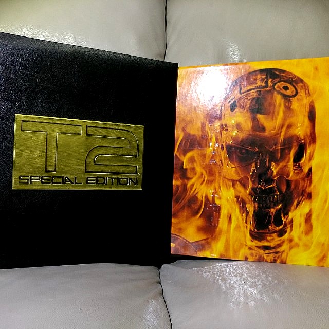 THX Terminator 2 未來戰士續集 美版BOXSET LD, 興趣及遊戲, 音樂樂器 & 配件, 音樂與媒體 - CD 及 DVD ...