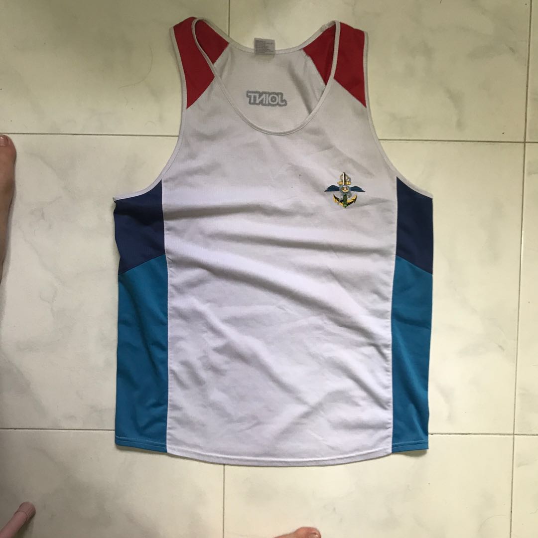 Army SAF singlet - M size, Men's Fashion, Activewear on Carousell
