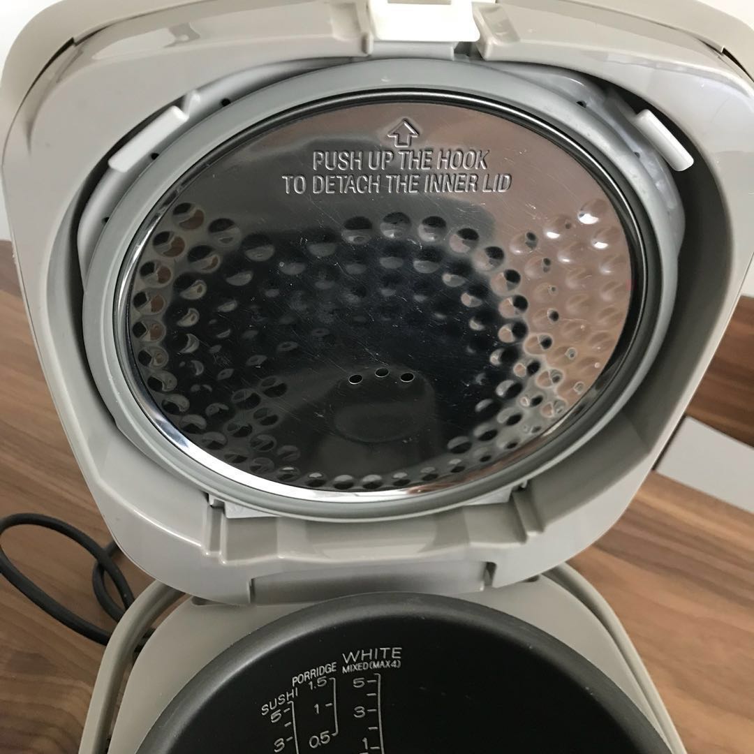 Japan made Zojirushi NP-HBQ10 Induction Heating System Rice Cooker and ...