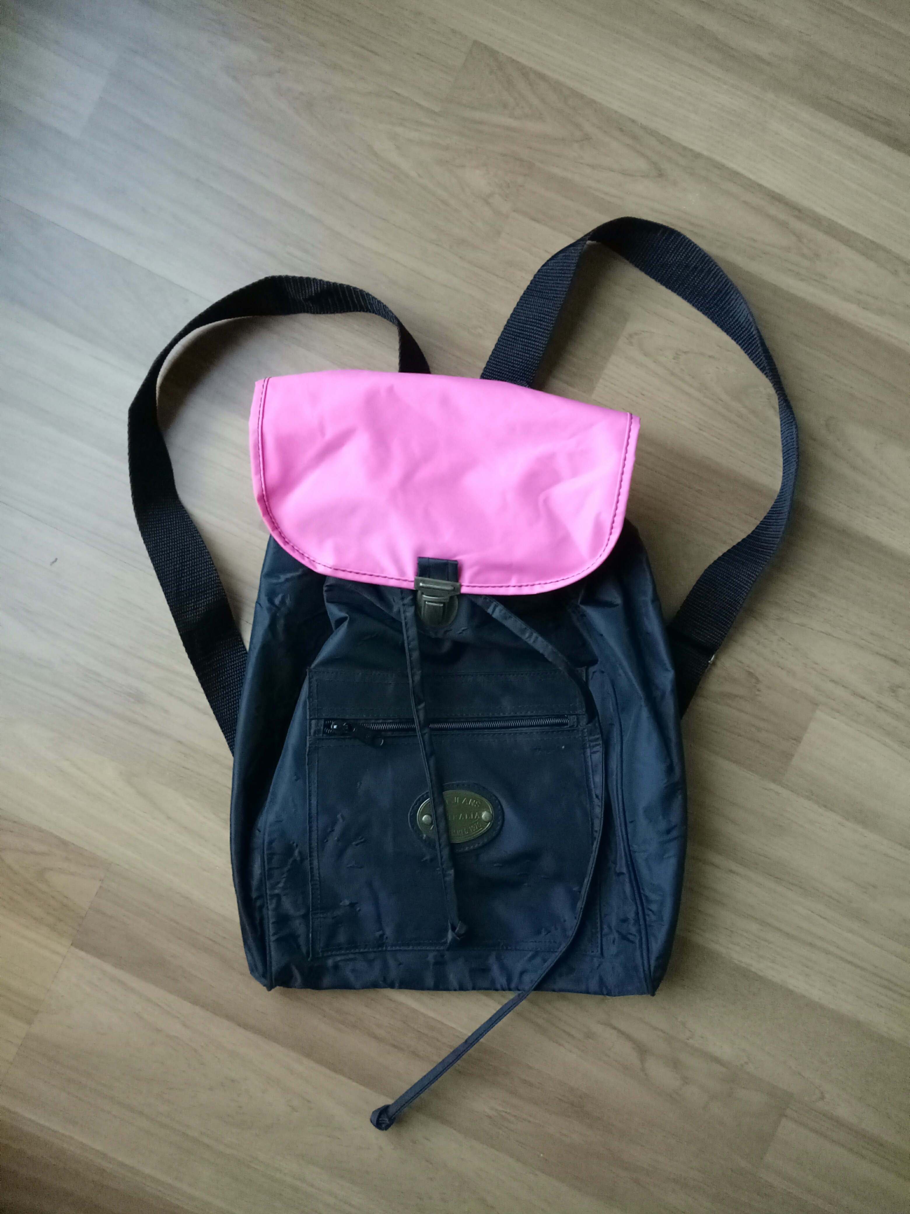 Just Jeans Australia Backpack, Women's Fashion, Bags & Wallets, Purses ...