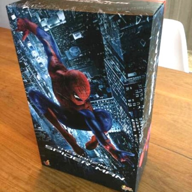 Hot Toys Mms 179 The Amazing Spider Man 16th Scale Collectible Figure Hobbies And Toys Toys