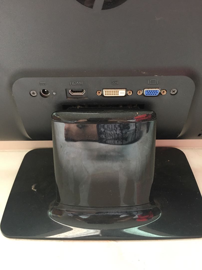 HP Pavilion 2311f LED Monitor, Computers & Tech, Desktops on Carousell