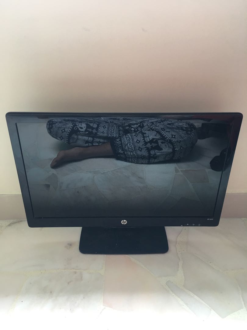 HP Pavilion 2311f LED Monitor, Computers & Tech, Desktops on Carousell