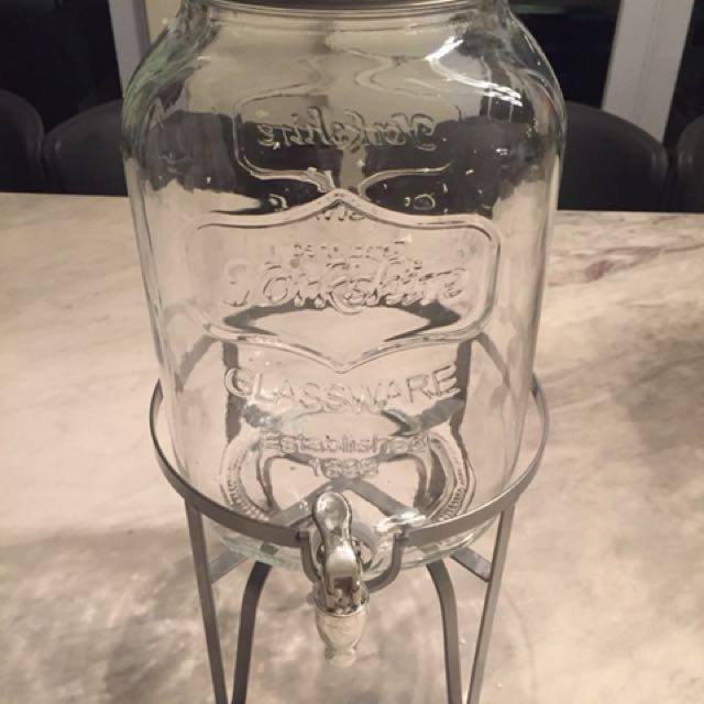 Mason jar with stand 8 litre, TV & Home Appliances, Kitchen Appliances ...