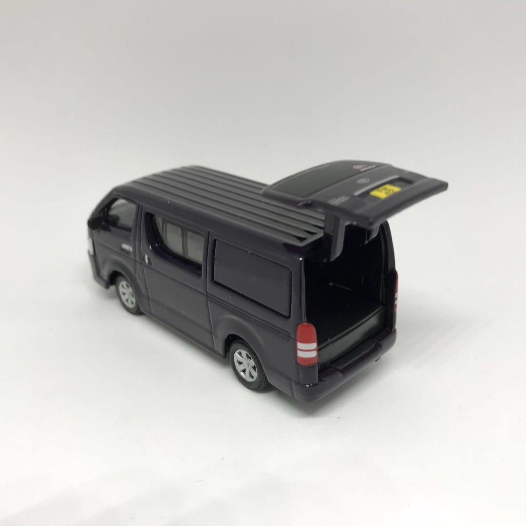 Tiny 1/64 Series No. 17 Toyota Hiace, Hobbies & Toys, Toys & Games on Carousell