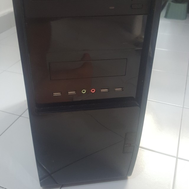 Intel core 2 quad, Computers & Tech, Desktops on Carousell