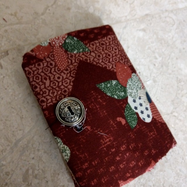 Japanese print tissue case with cover, Hobbies & Toys, Travel, Travel ...
