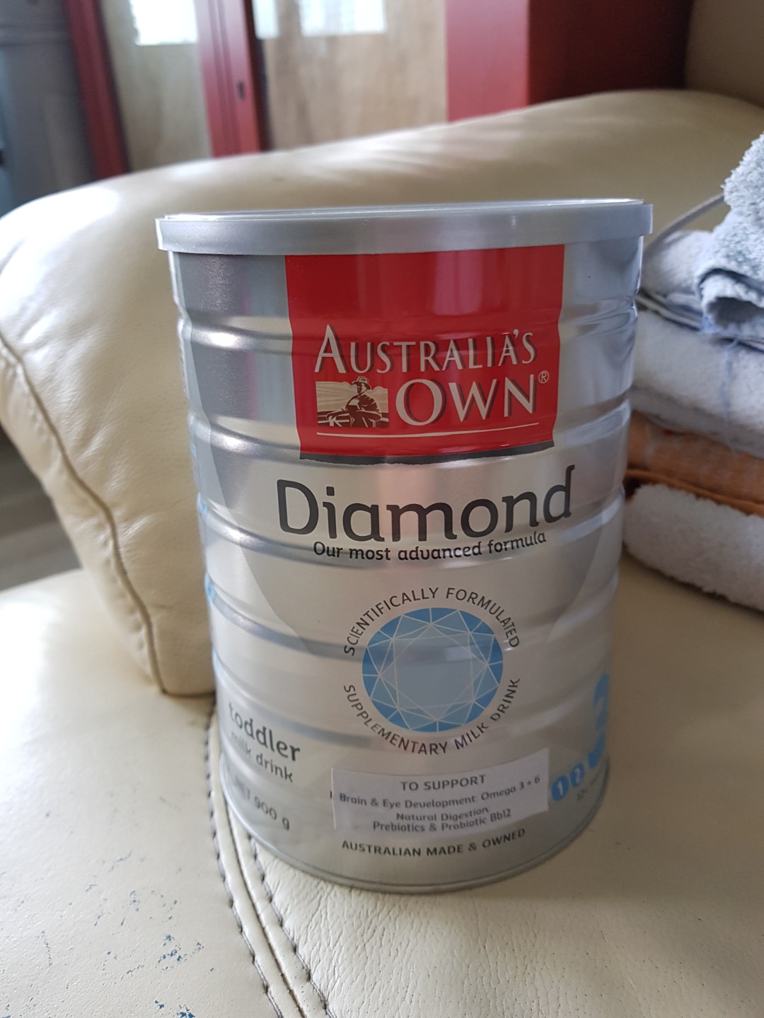 New sealed tin of Australia's Own Diamond formula milk powder, Babies ...