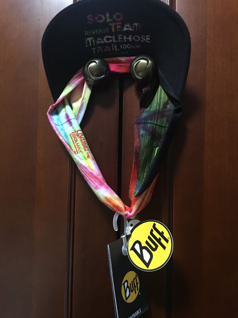 Buff Pack Run Visor Rebel 100, 男裝, 運動服裝 - Carousell