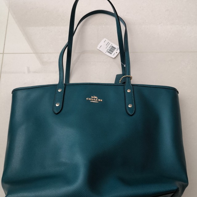 Coach Bag, Luxury, Bags & Wallets on Carousell
