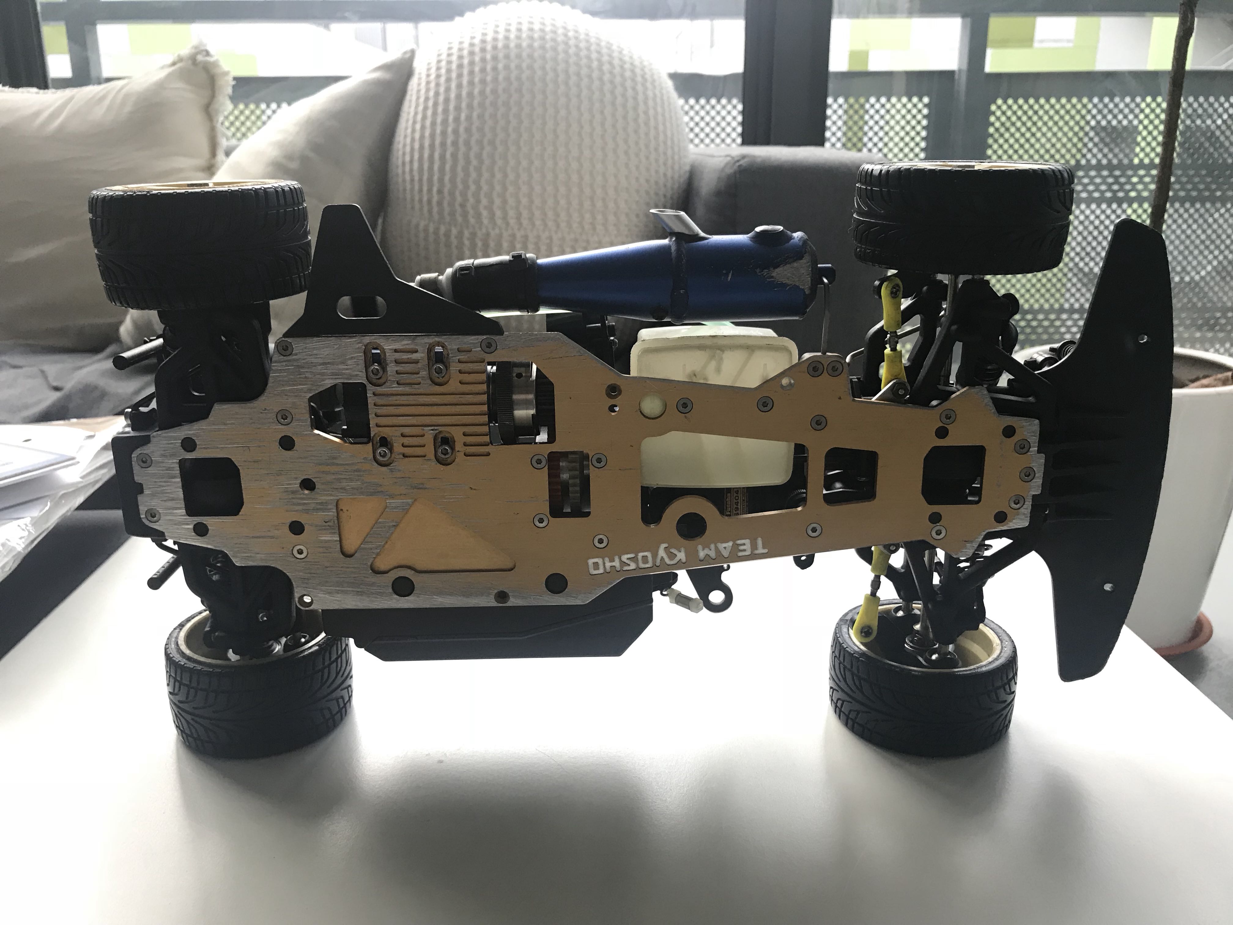 *RARE VINTAGE* Kyosho 4-Stroke FW04, Hobbies & Toys, Toys & Games on ...