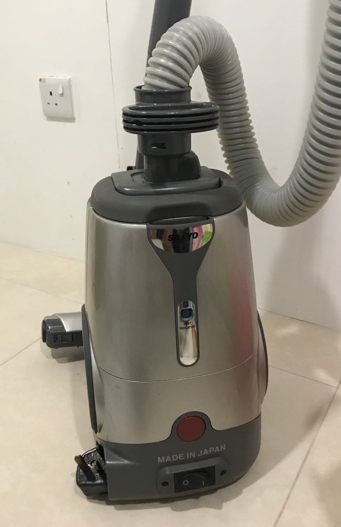 Used Vacuum cleaner made in Japan, TV & Home Appliances, Vacuum Cleaner ...