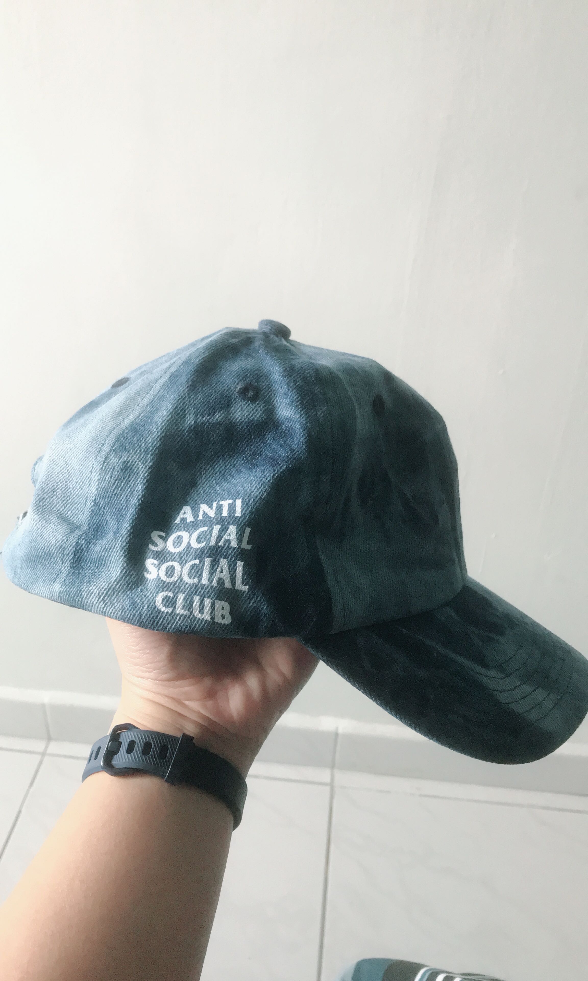 ASSC COWBOY Denim/Navy WEIRD CAP, Men's Fashion, Watches & Accessories, Caps & Hats on Carousell