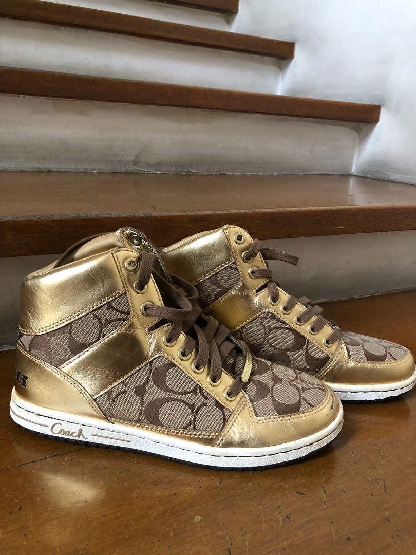 Coach Shoes (Gold & Brown), Women's Fashion, Footwear, Loafers on Carousell