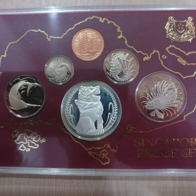 1982 Singapore Proof Coin Set, Hobbies & Toys, Memorabilia & Collectibles, Currency on Carousell
