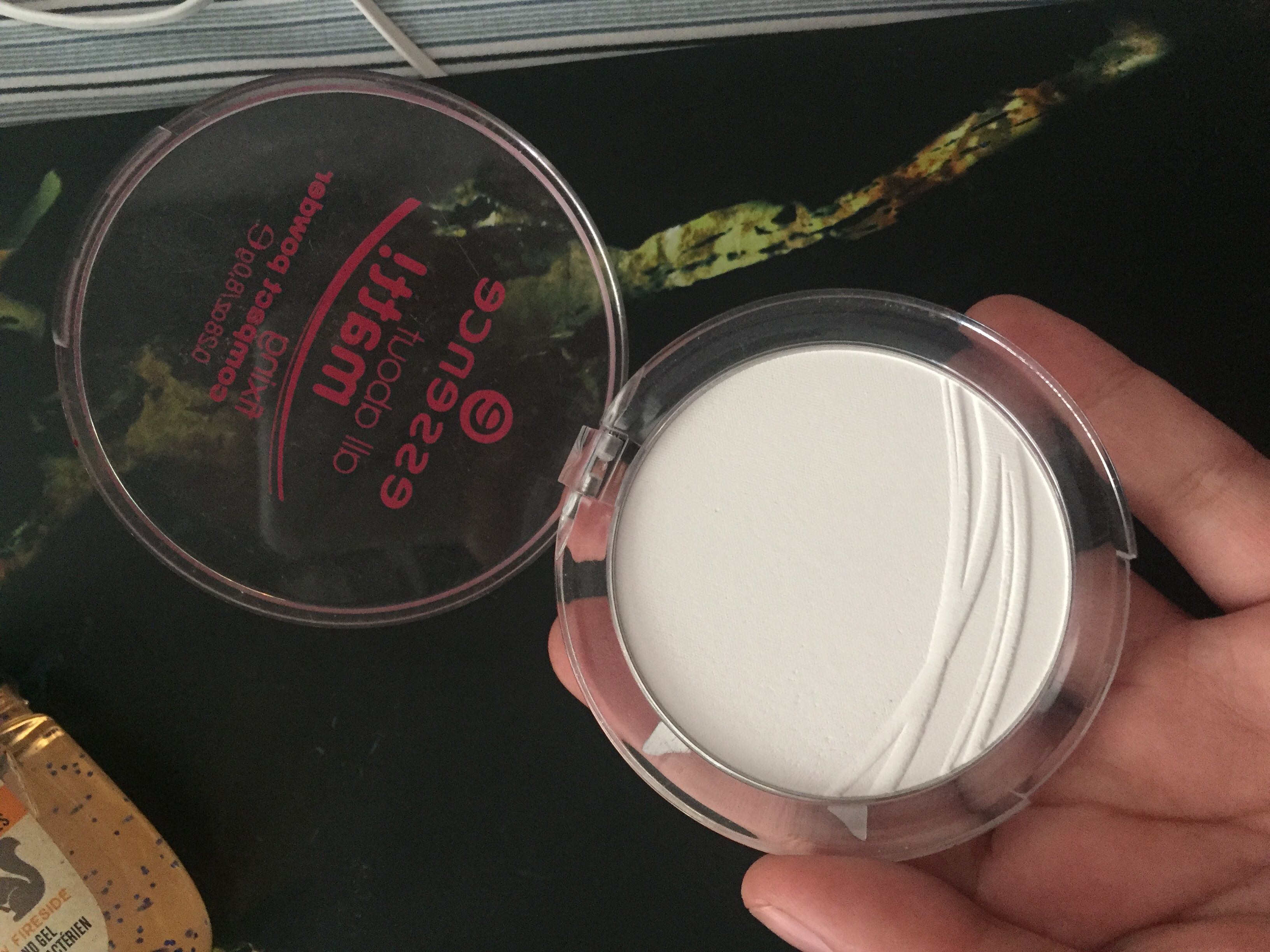 Essence All About Matt! Powder, Beauty & Personal Care, Face, Face Care ...