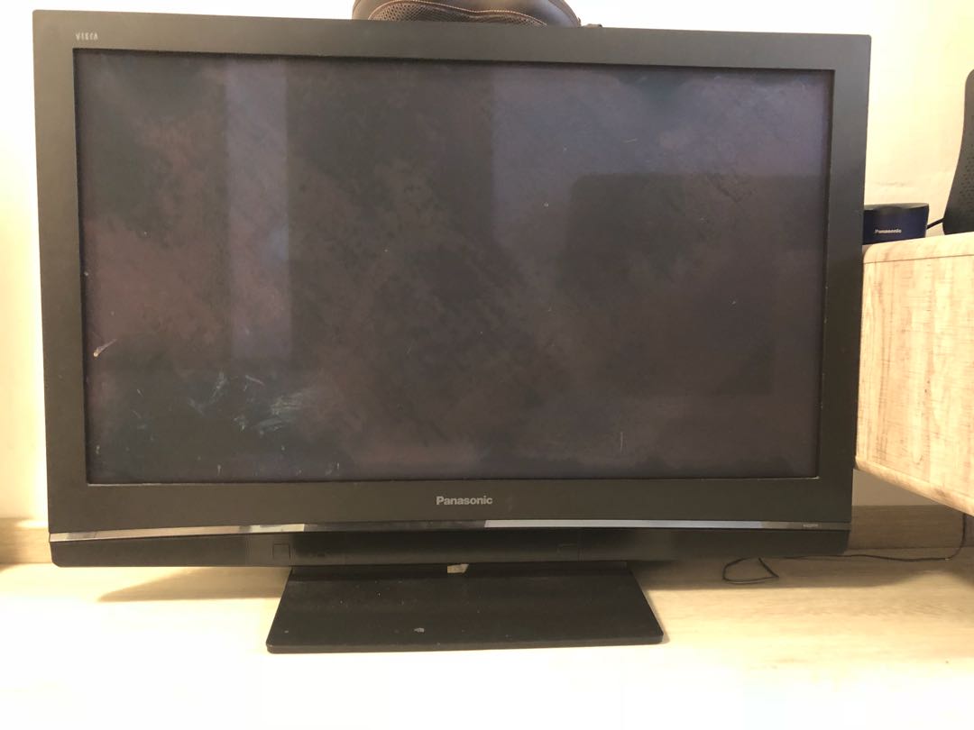 Panasonic 38", TV & Home Appliances, TV & Entertainment, TV on Carousell