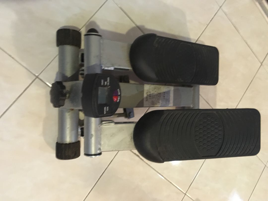 Step trainer, Sports Equipment, Exercise & Fitness, Cardio & Fitness ...