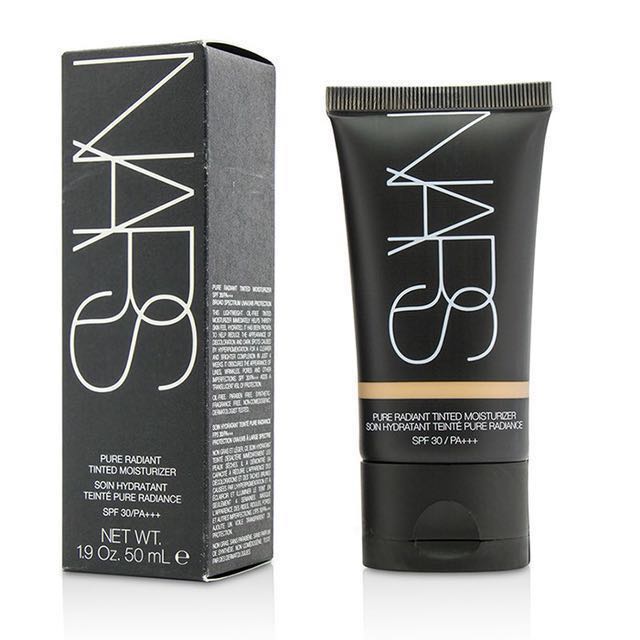NARS Pure Radiant Tinted Moisturiser (St. Moritz; Cuzco), Beauty ...