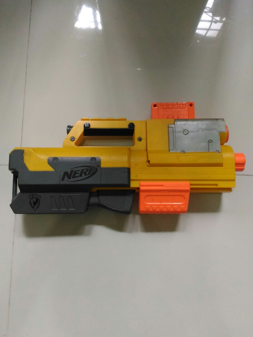 Nerf gun (Deploy cs-6), Hobbies & Toys, Toys & Games on Carousell