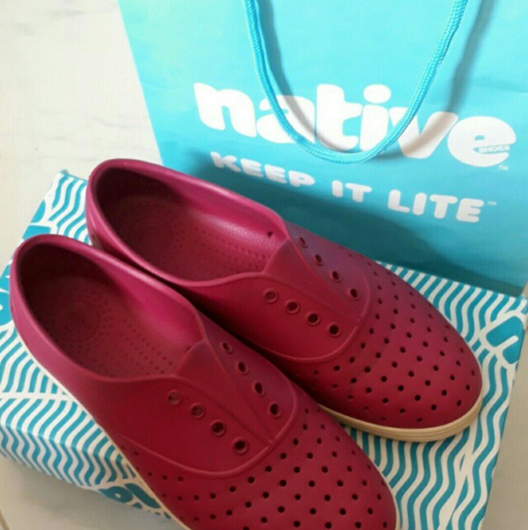 Original Native Shoe, Women's Fashion, Footwear, Sneakers on Carousell