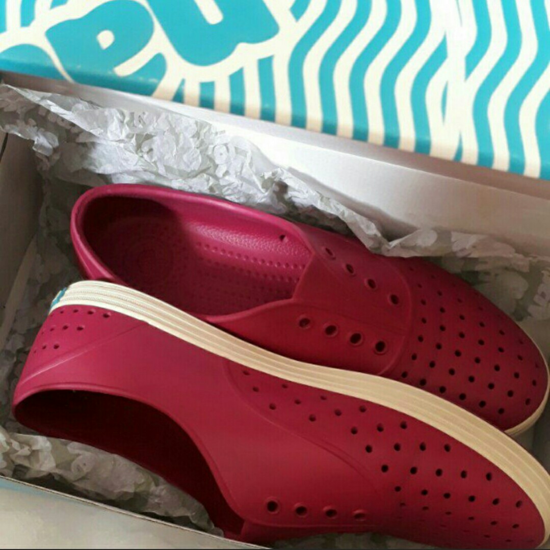 Original Native Shoe, Women's Fashion, Footwear, Sneakers on Carousell