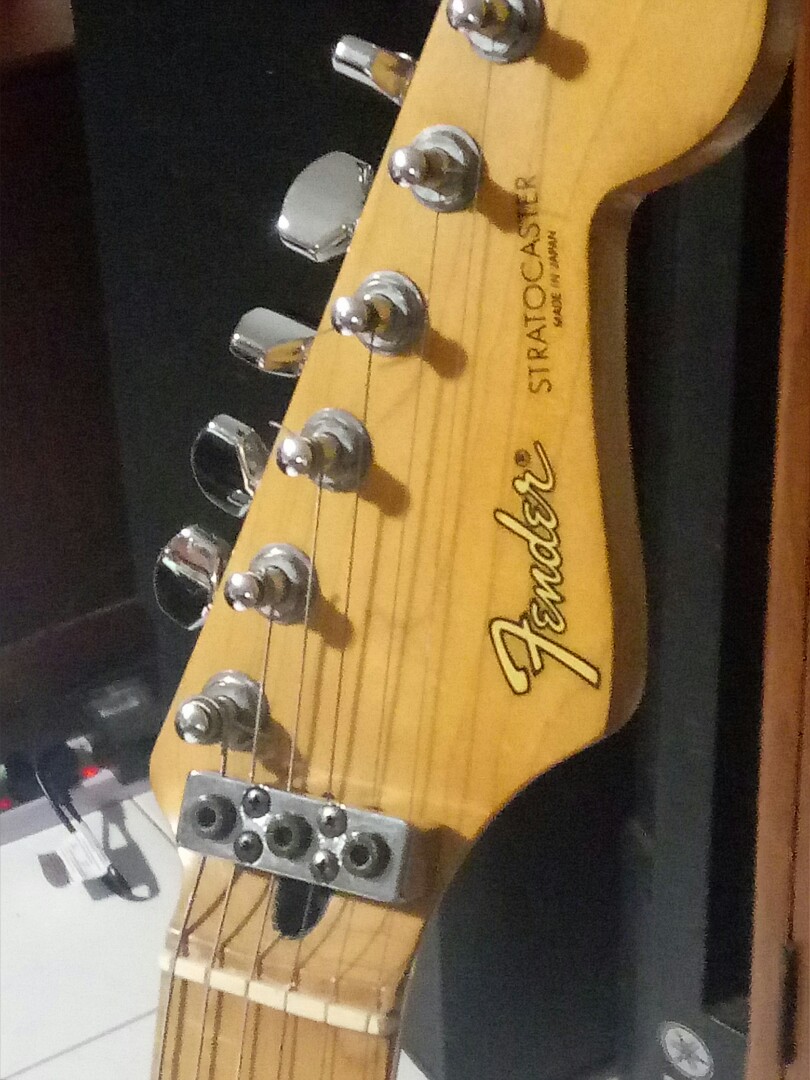 Fender Japan Stratocaster Maple Neck with Almost new mini jumbo frets ...