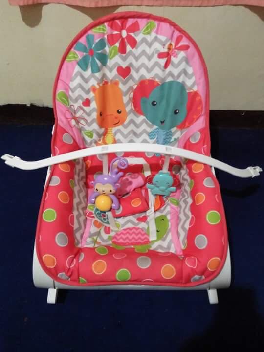 FITCH BABY BABY BOUNCER ROCKER, Babies & Kids, Going Out, Carriers ...