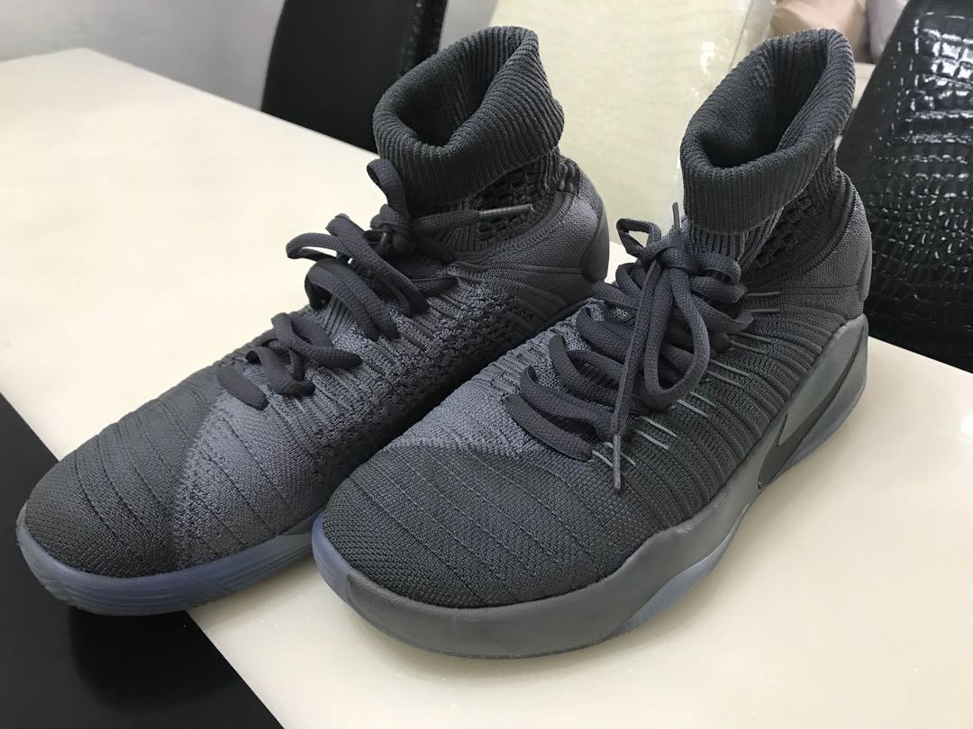 Nike Hyperdunk 8.5 US, Men's Fashion, Footwear, Sneakers on Carousell