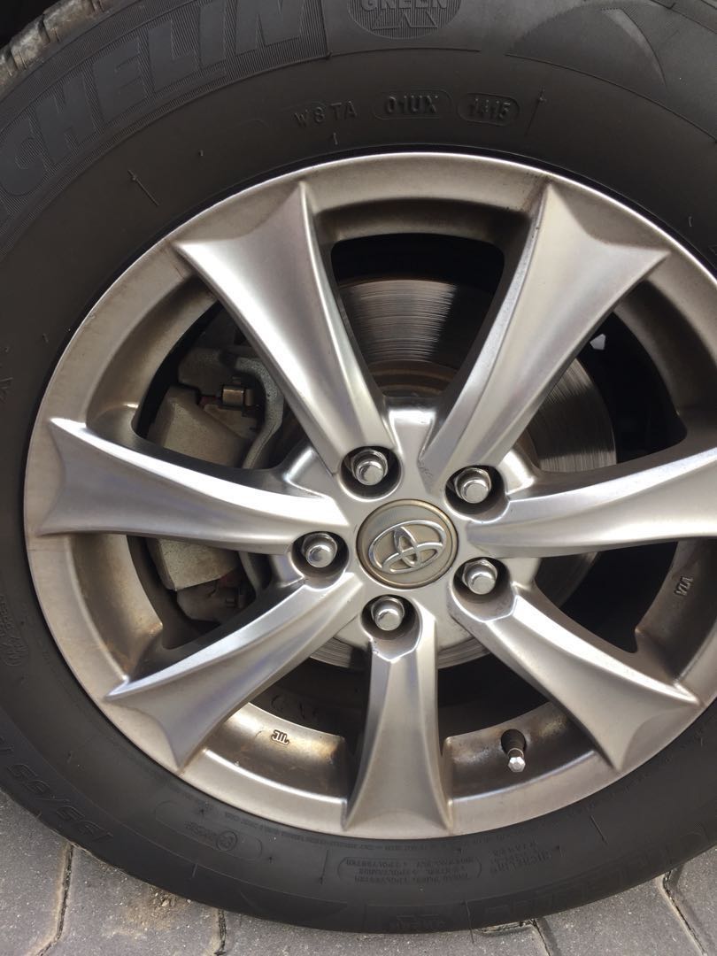 Toyota rim, Car Accessories on Carousell