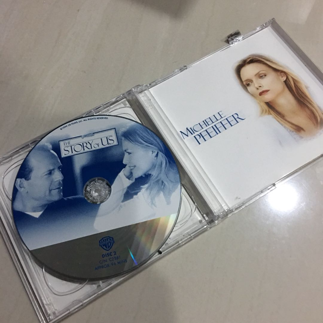 VCD Movie: The Story of Us, Hobbies & Toys, Music & Media, CDs & DVDs ...