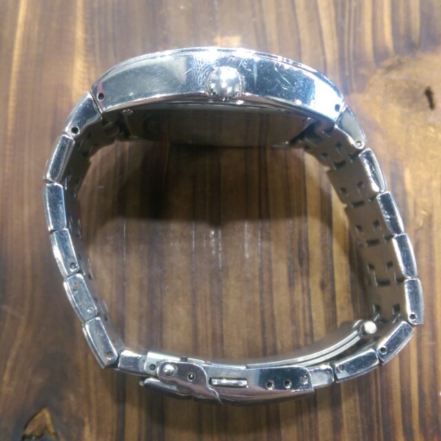 25 Hours Quartz Day Date, Luxury, Watches on Carousell