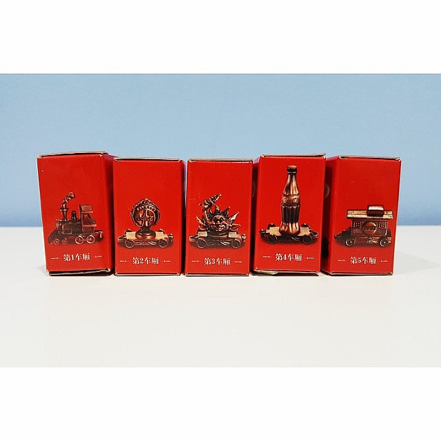 Coca Cola 5 in 1 Metal Train Collection Set, Hobbies & Toys ...