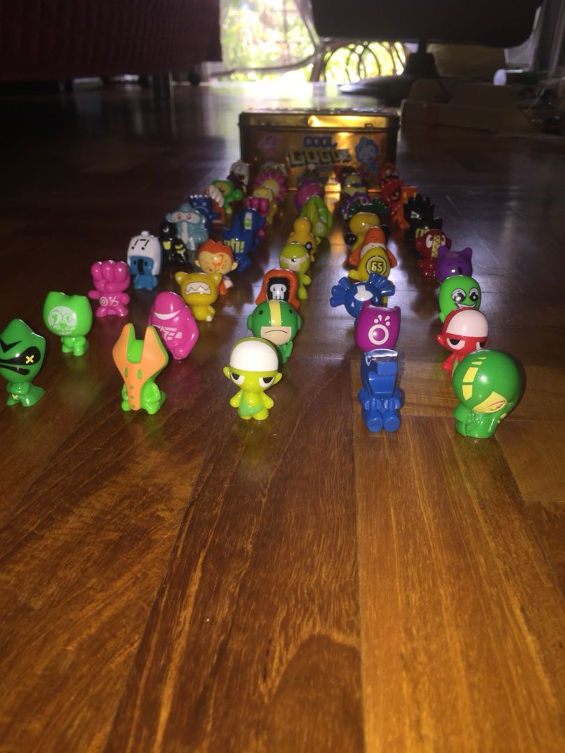 Gogos, Hobbies & Toys, Toys & Games on Carousell