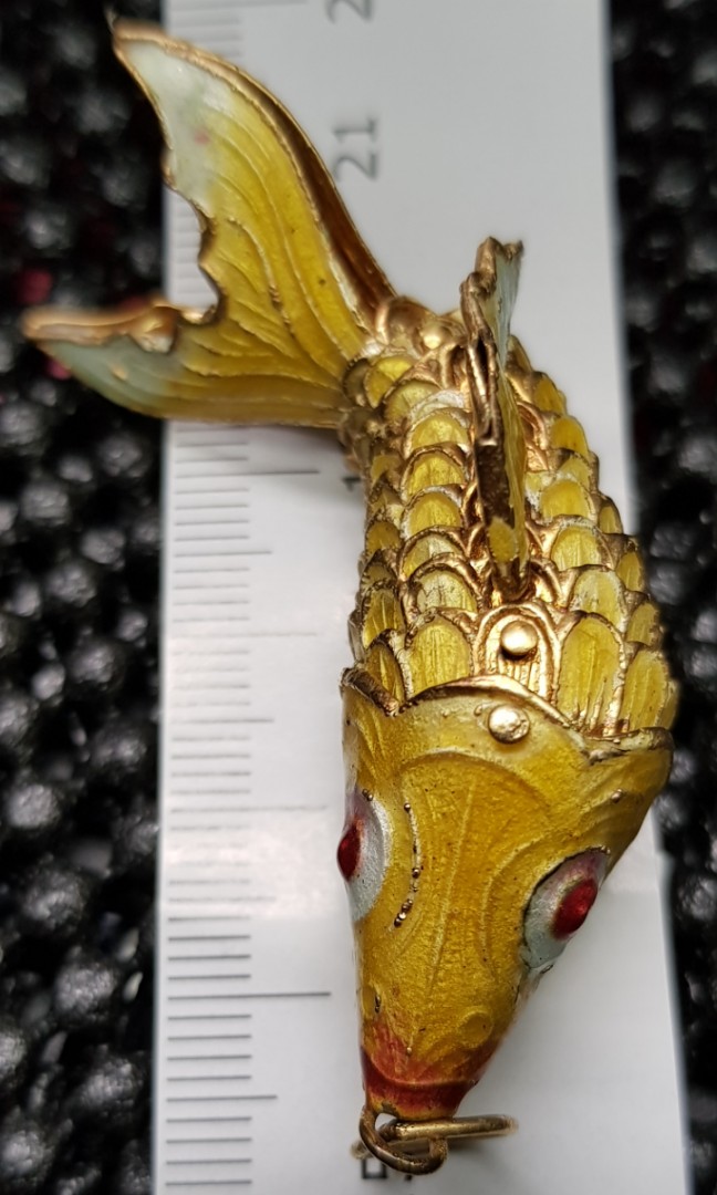 Koi Fish Gold Tone of the 60's, Women's Fashion, Jewelry & Organisers ...