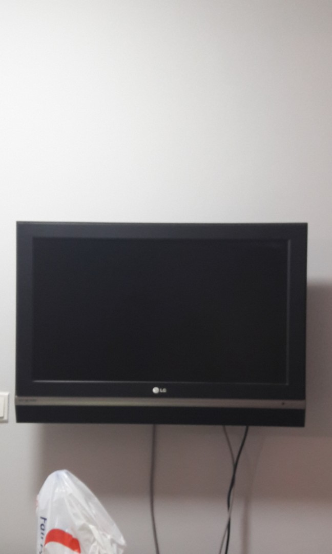LG LCD TV, TV & Home Appliances, TV & Entertainment, TV on Carousell