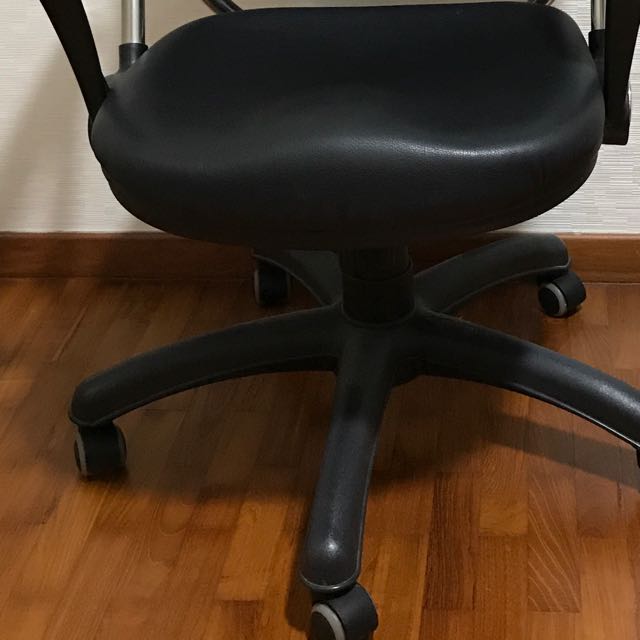 Office chair - TORCH (Korean brand), Babies & Kids, Baby Nursery & Kids ...