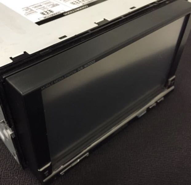 Alpine IVA-202E Double Din AV Head Unit, Car Accessories on Carousell