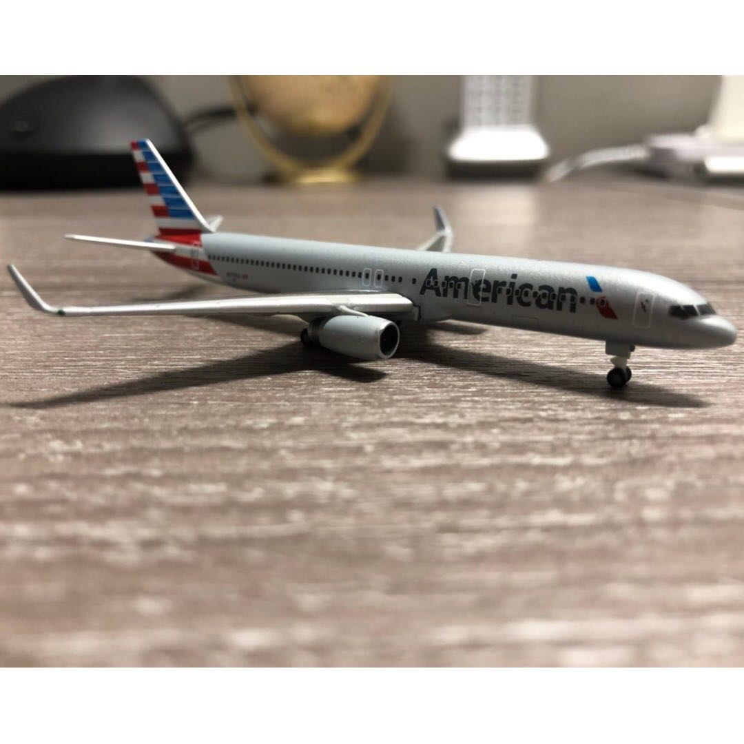 American Airlines 757-200 Herpa 1:500 Model, Hobbies & Toys, Toys ...