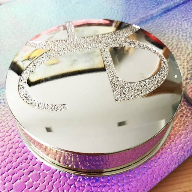 Elegance LA POUDRE HAUTE NUANCE LUXUEUSE face powder, Everything Else ...