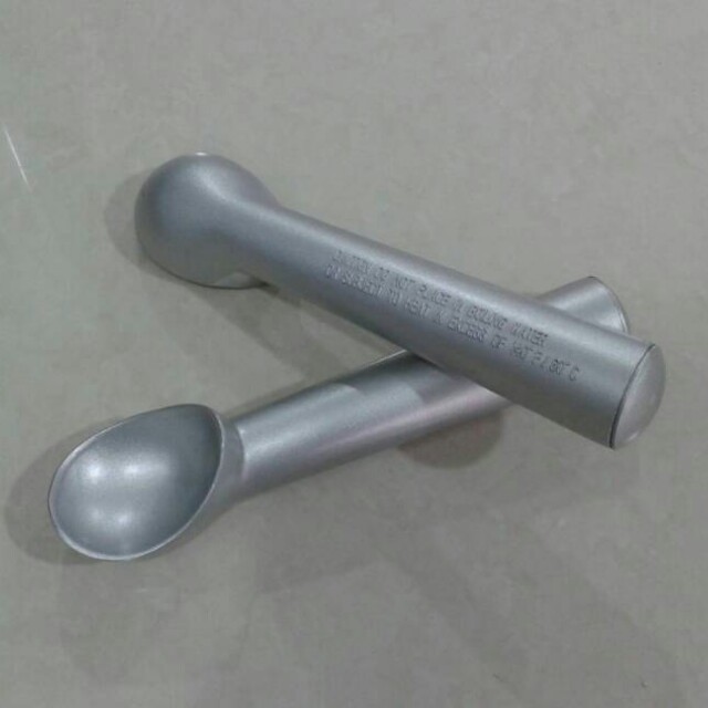 Ice Cream Scoop, Furniture & Home Living, Kitchenware & Tableware ...