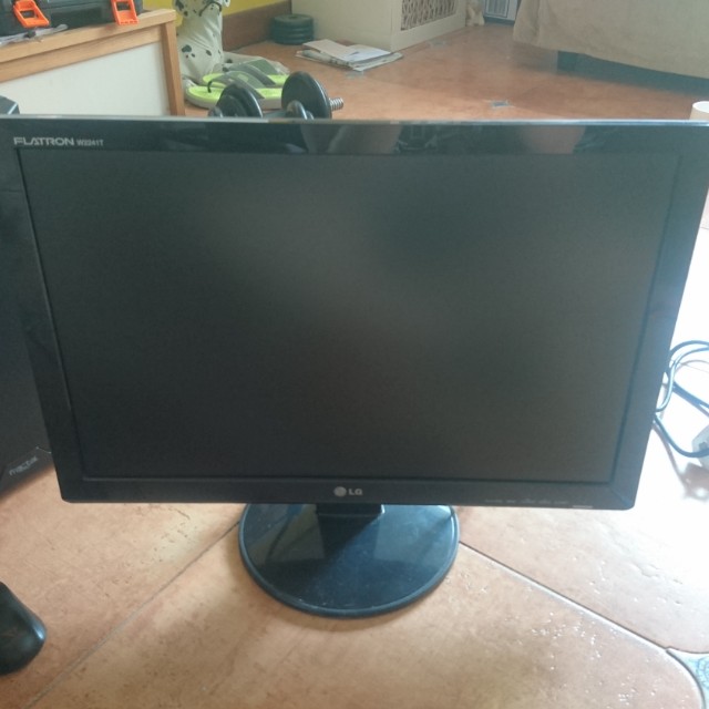 LG w2241t, Computers & Tech, Parts & Accessories, Monitor Screens on ...