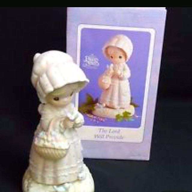 Precious Moments : The Lord Will Provide 523593, Everything Else on ...