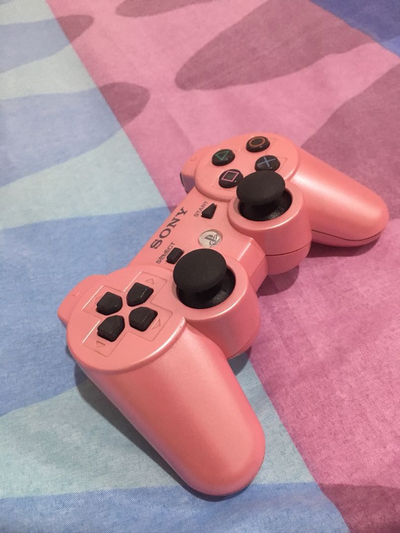Dualshock wireless ps3 controller in Candy Pink, Video Gaming, Gaming ...