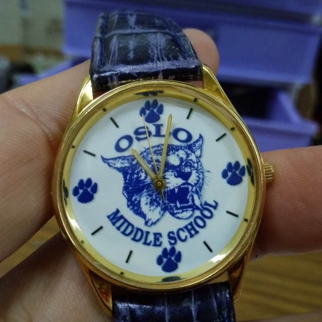 Original Oslo international school watch, Men's Fashion, Watches ...