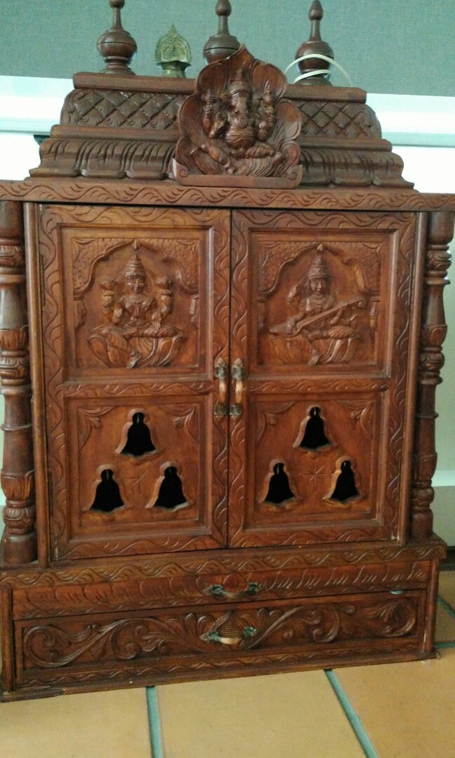 Prayer altar, Hobbies & Toys, Memorabilia & Collectibles, Religious ...
