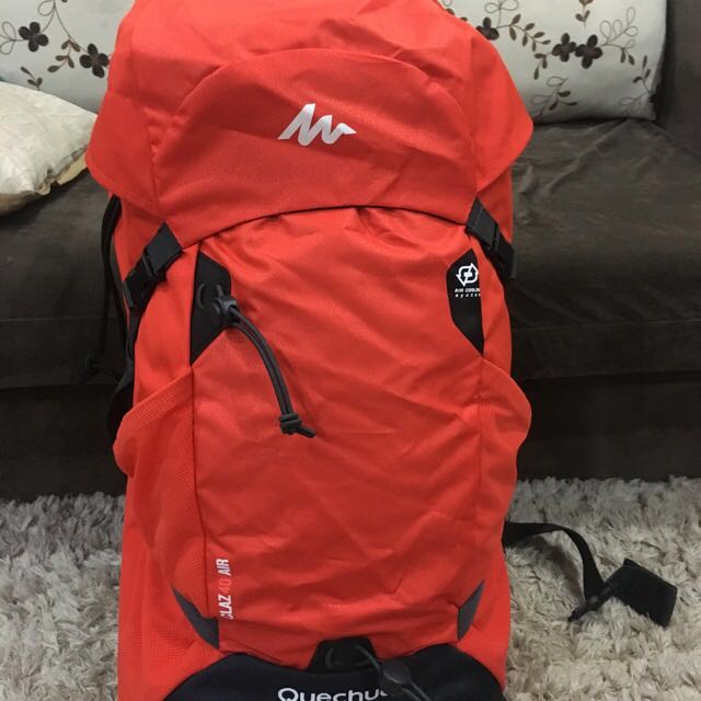 Quechua hiking bag 36liter from Vietnam, Men's Fashion, Bags, Backpacks ...